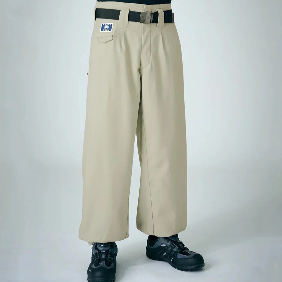 What Are the Most Popular Pants in Japan? From Jeans to Tobi Pants ...